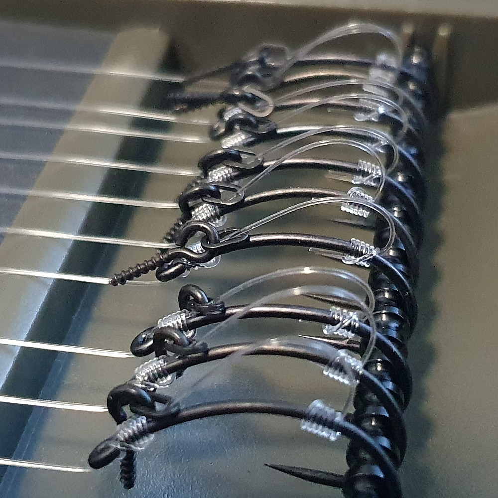 IQ2 D Rigs with Kicker - Professionally Tied Carp Rigs