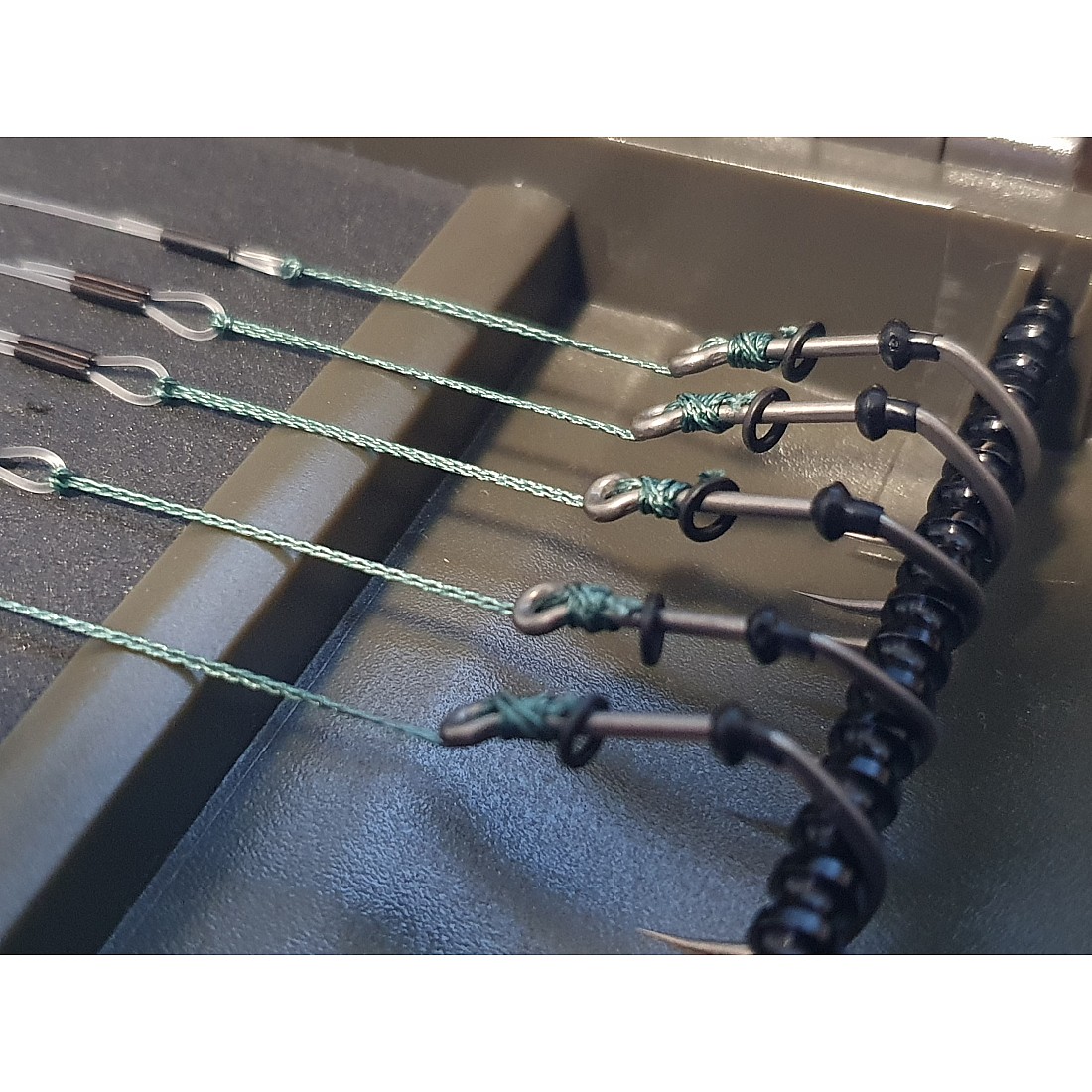 Nash Claw Combi Rigs - Professionally Tied Carp Rigs