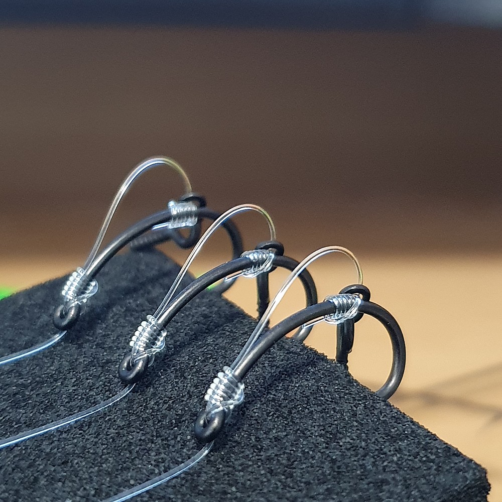 IQ2 D Rigs with Kicker - Professionally Tied Carp Rigs