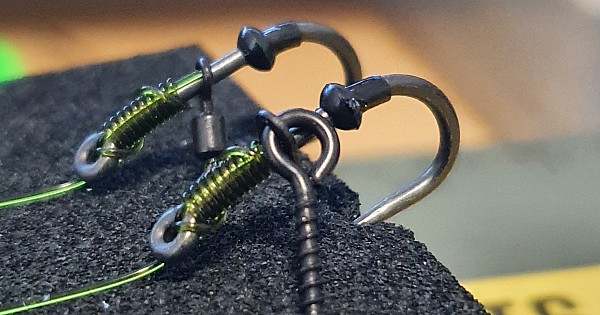 IQ2 German Rigs - Professionally Tied Carp Rigs